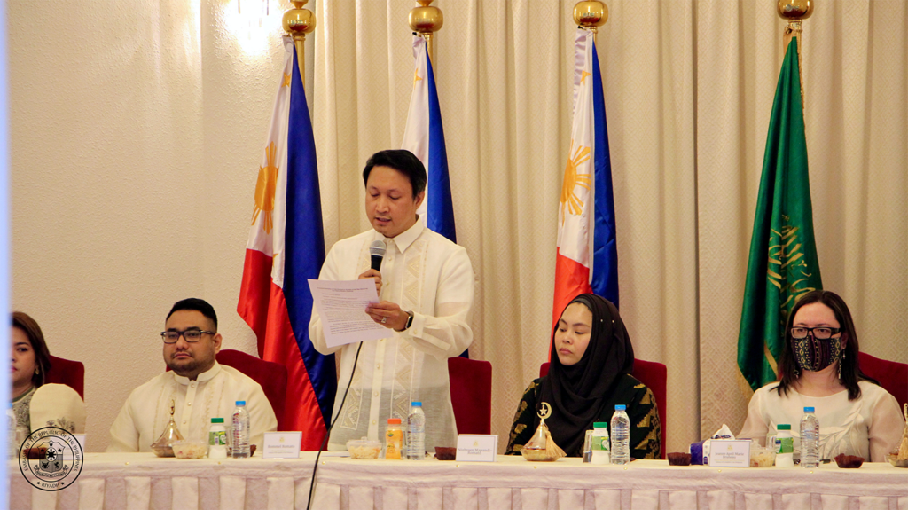 Philippine Embassy Holds Iftar for Filipino Students in Riyadh - Dq ...